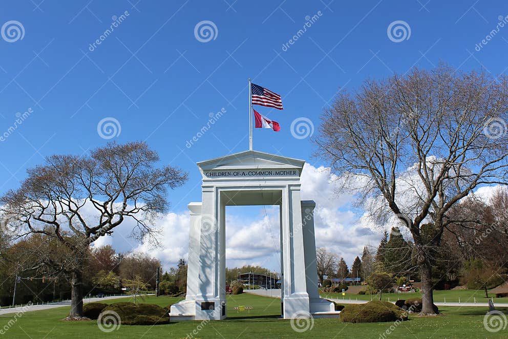 The Gate Monument in Peace Arch Park Stock Image - Image of destination ...