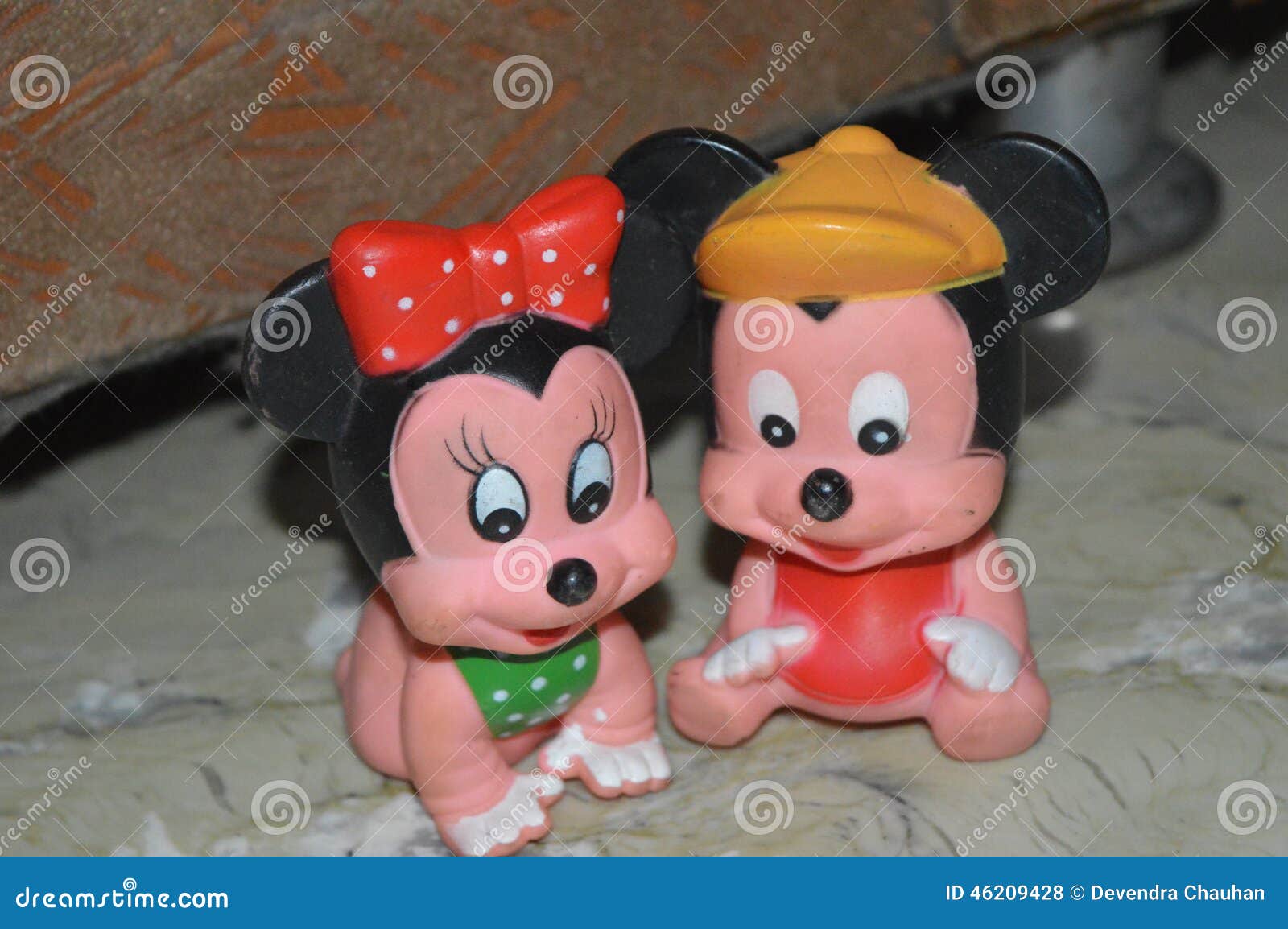 Two dolls editorial stock photo. Image of mouse, cute - 46209428