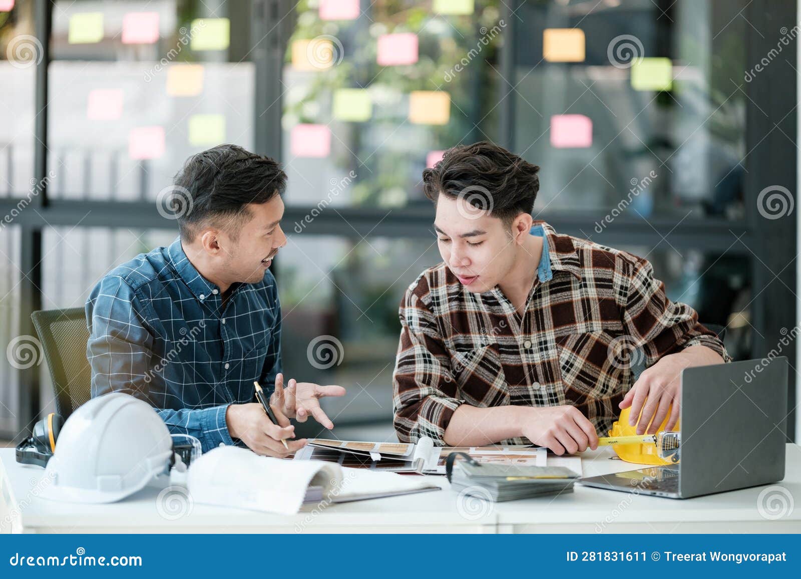 Two Engineers Discussion and Planning about Project. Brainstorming of ...