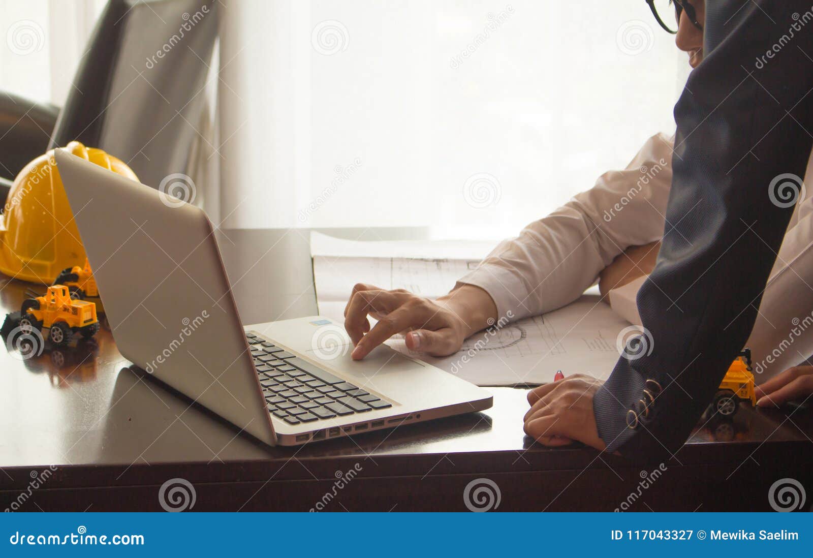 Engineer use computer stock image. Image of adult, boss - 117043327