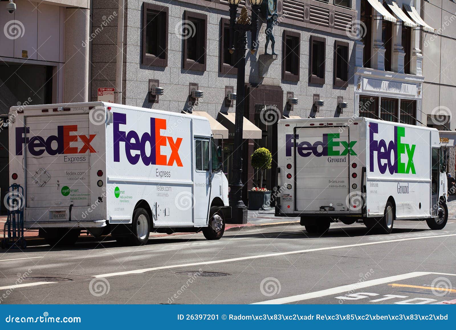 Two Fedex cars editorial photo. Image of architecture - 26397201