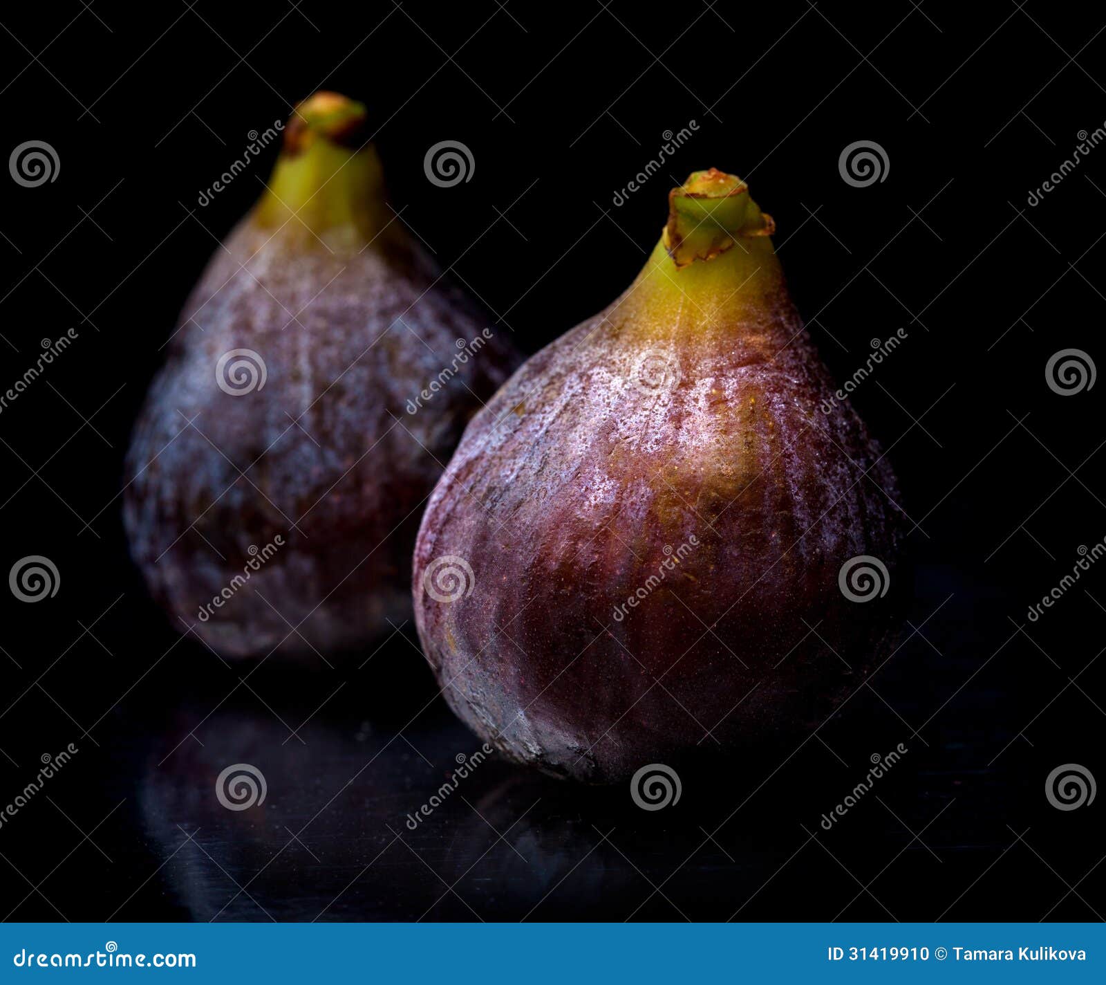 Two figs stock photo. Image of nature, food, color, refreshment - 31419910