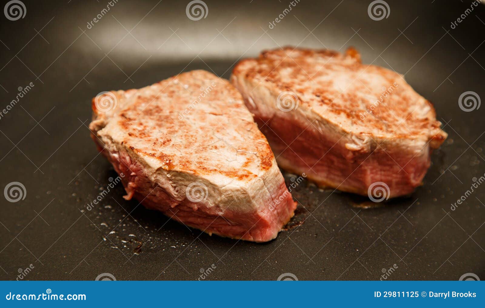 Two Fillets Sauteing in Pan Stock Image - Image of mignon, steaks: 29811125