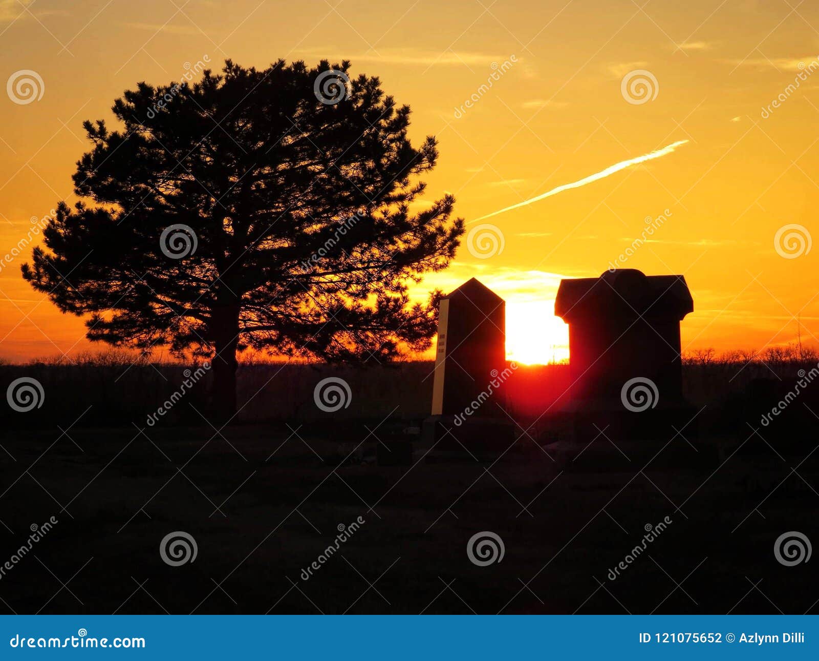 Sunset cemetery stock photo. Image of cemetery, sunset - 121075652