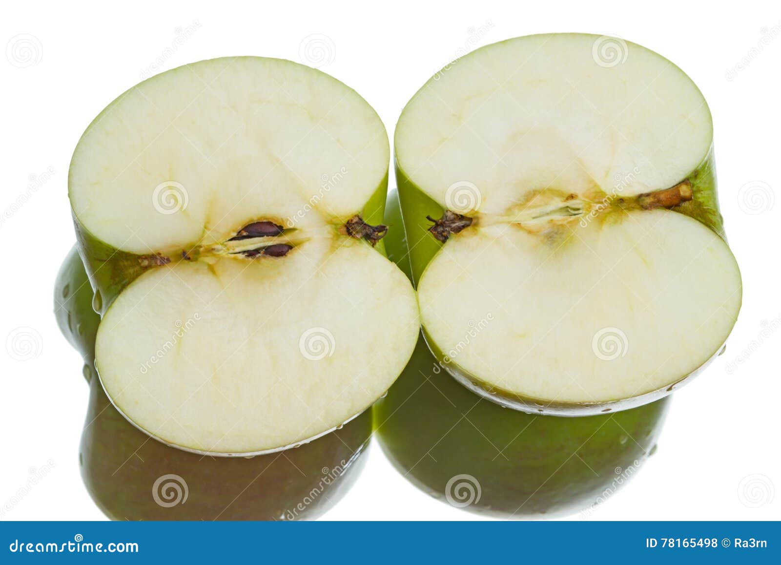 Two Halves of a Green Apple Stock Photo - Image of food, healthy: 78165498