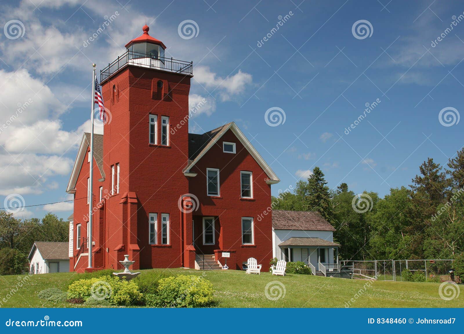 Two Harbors Lighthouse stock photo. Image of minnesota - 8348460