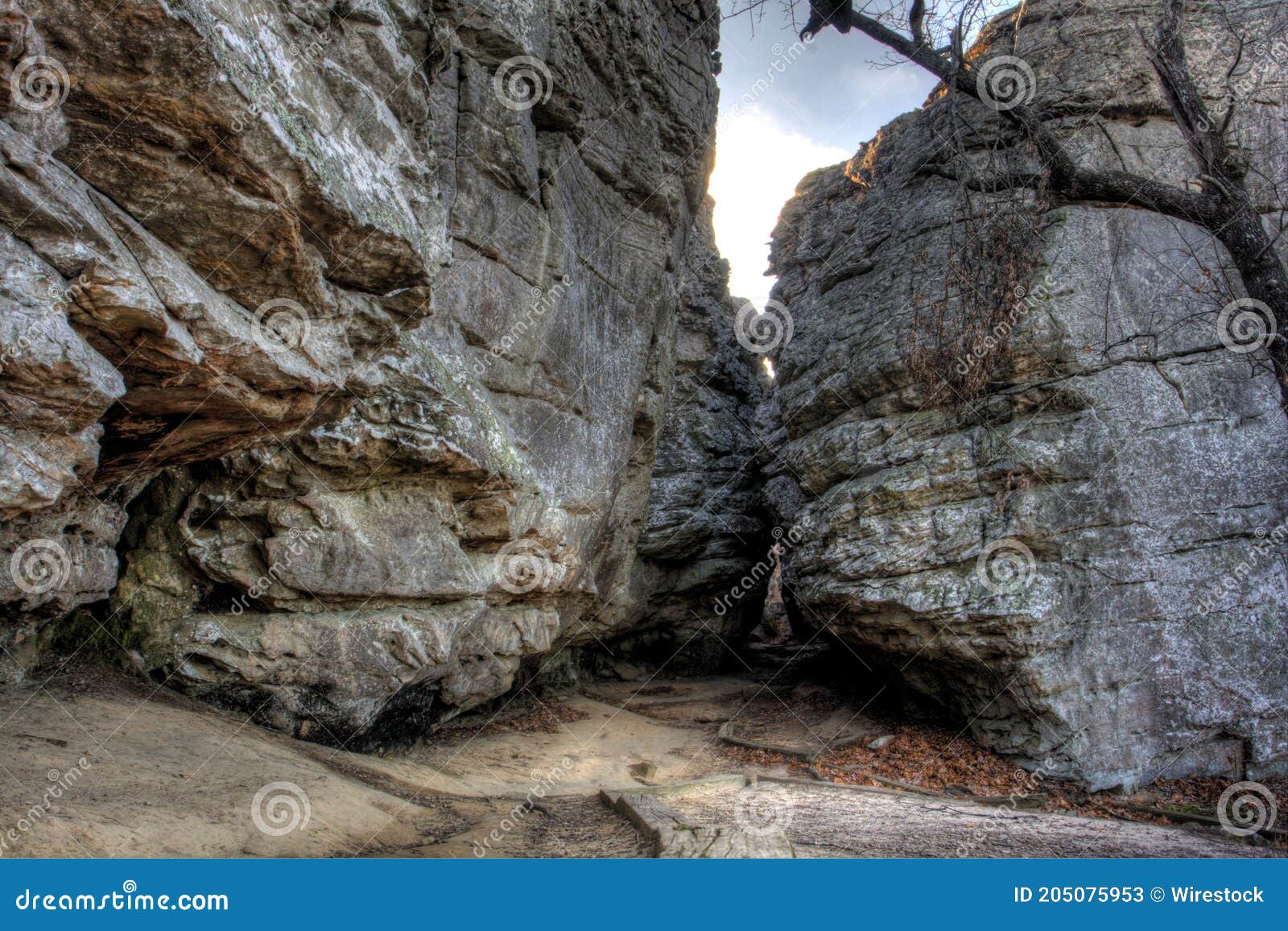 Huge Rocks Outside in Arkansas Stock Image - Image of arkansas, fall ...