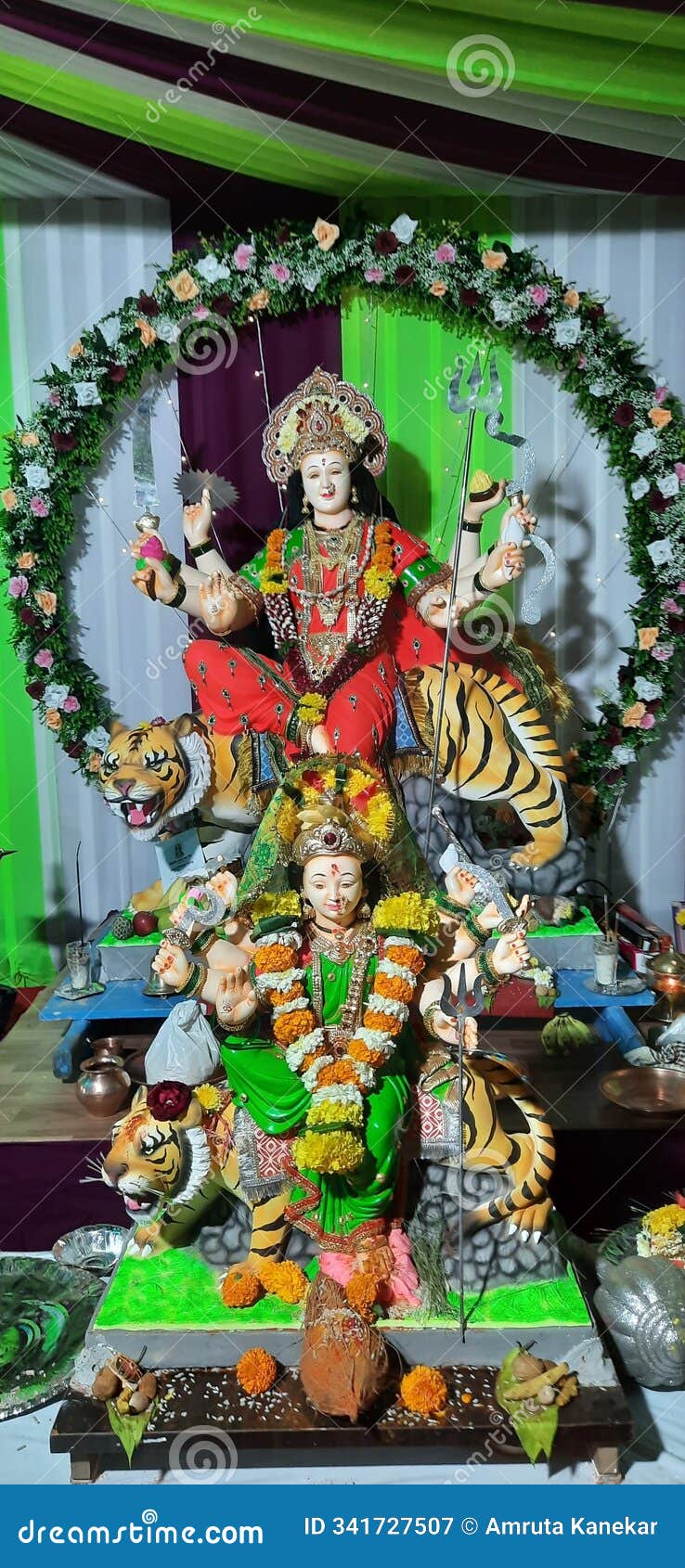 Two Idol Statues of Devi Navaratri Stock Image - Image of religious ...