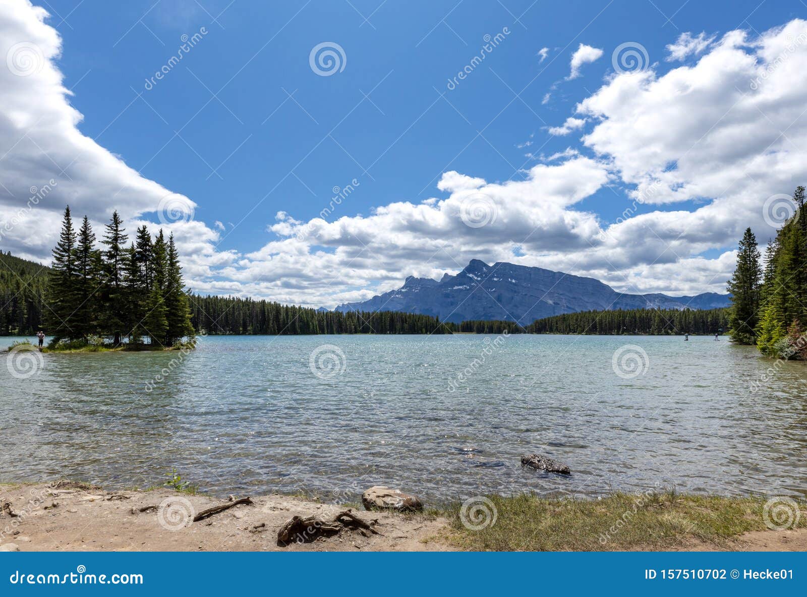 Two Jack Lake at Banff in Canada Stock Photo - Image of blue, scenic ...