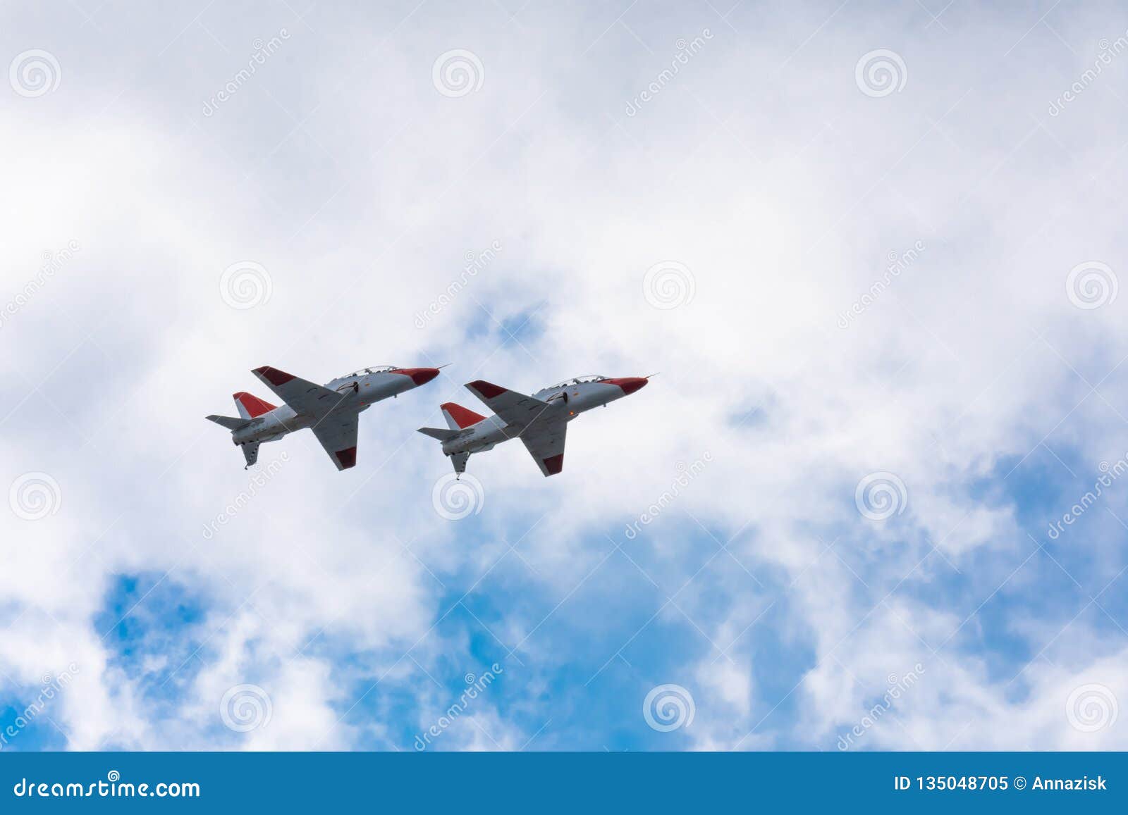 Two jets in cloudy sky editorial image. Image of fighter - 135048705