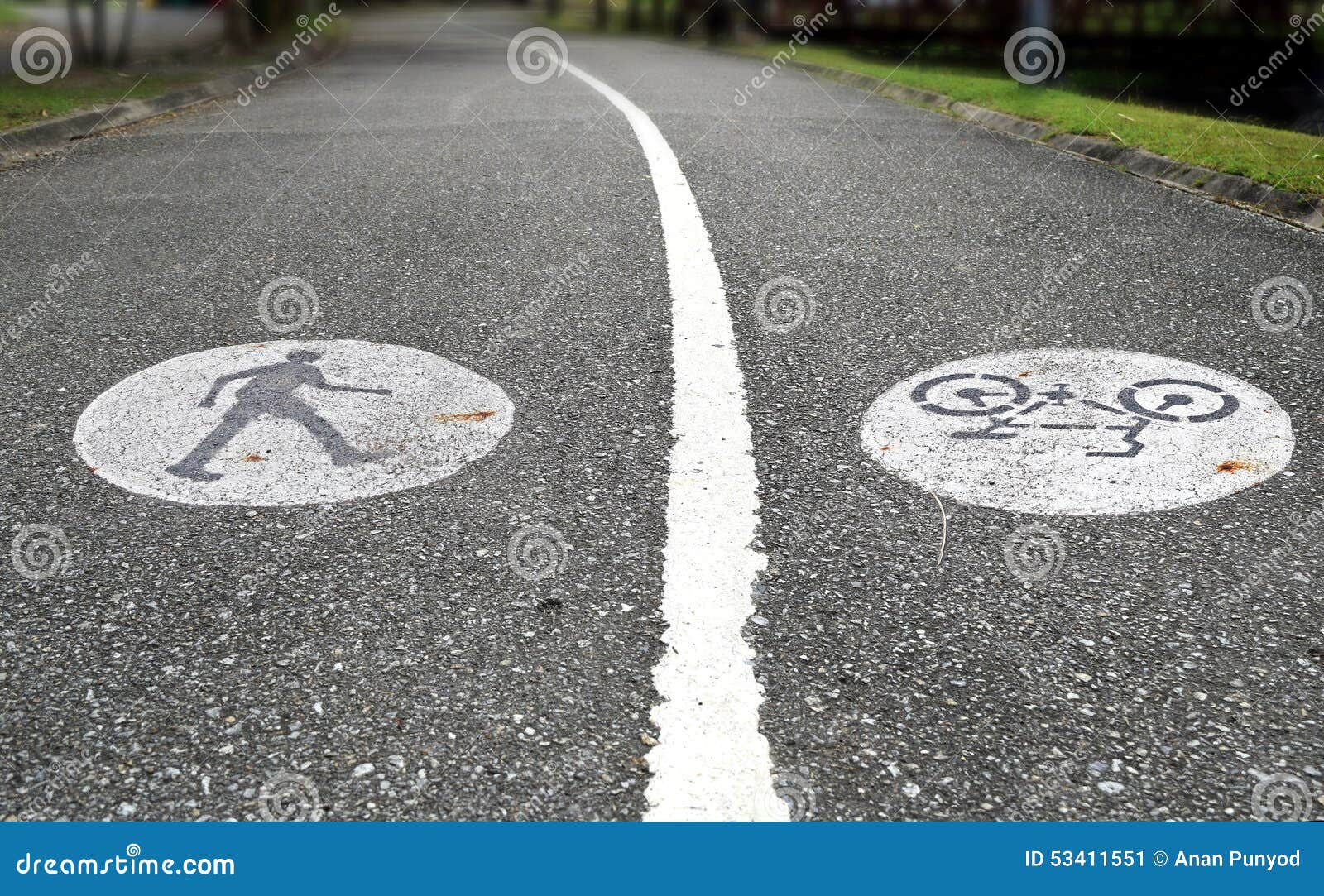 Walkway And Bicycle Way Sign, Arrow For Both Direction Royalty-Free ...