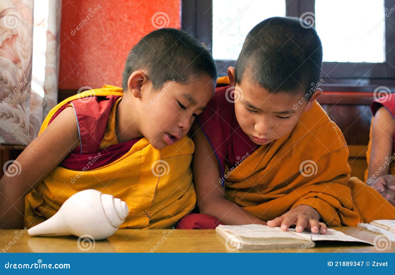 Two little buddhist monks editorial photography. Image of buddhist ...