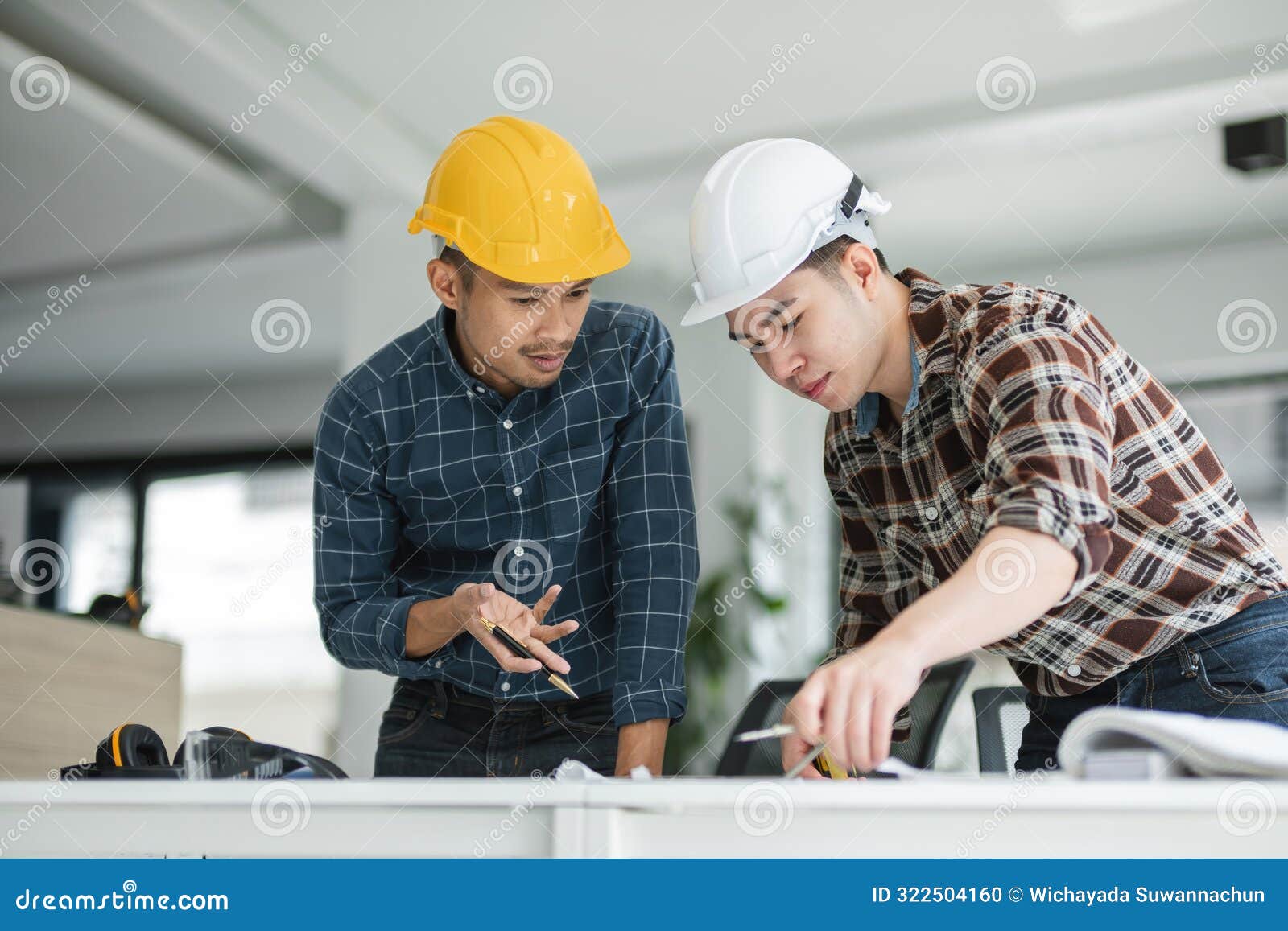 Two Male Engineers Collaborating in Modern Office Environment, Wearing ...