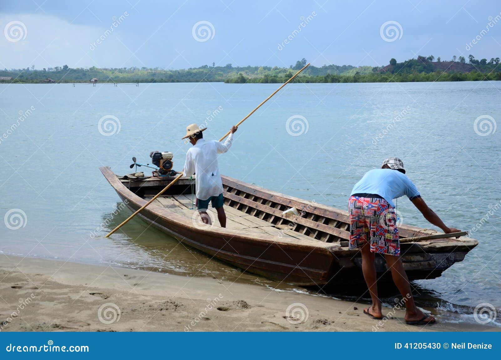 Two Men Sort the Ferry Out Across the River Editorial Image - Image of ...