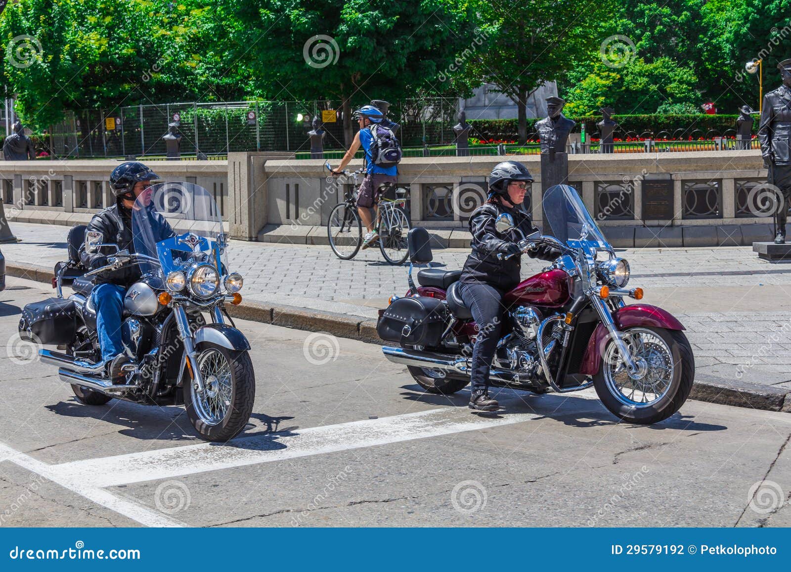 Two motorcycles editorial photography. Image of street - 29579192