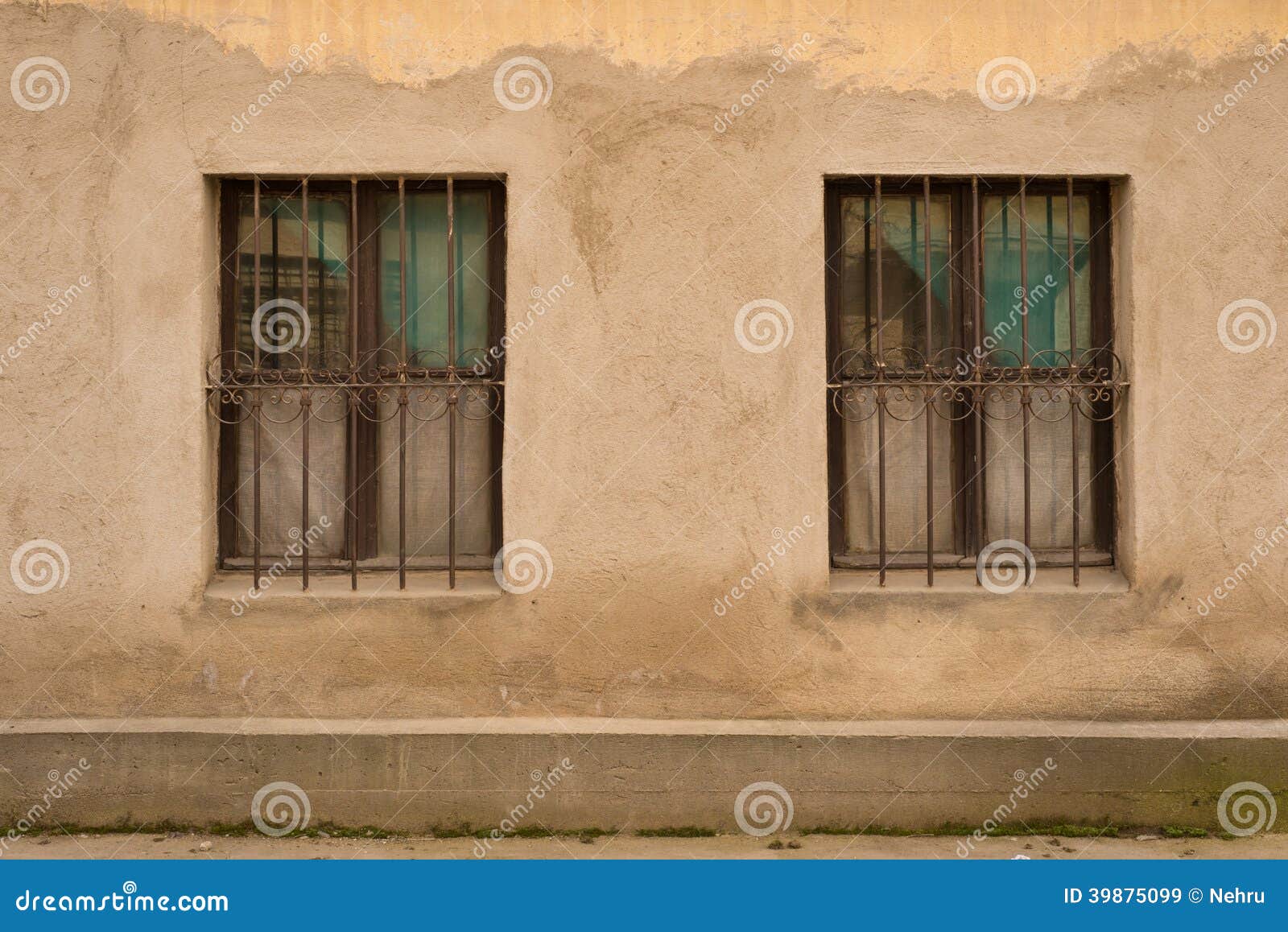 Two old windows stock image. Image of construct, design - 39875099