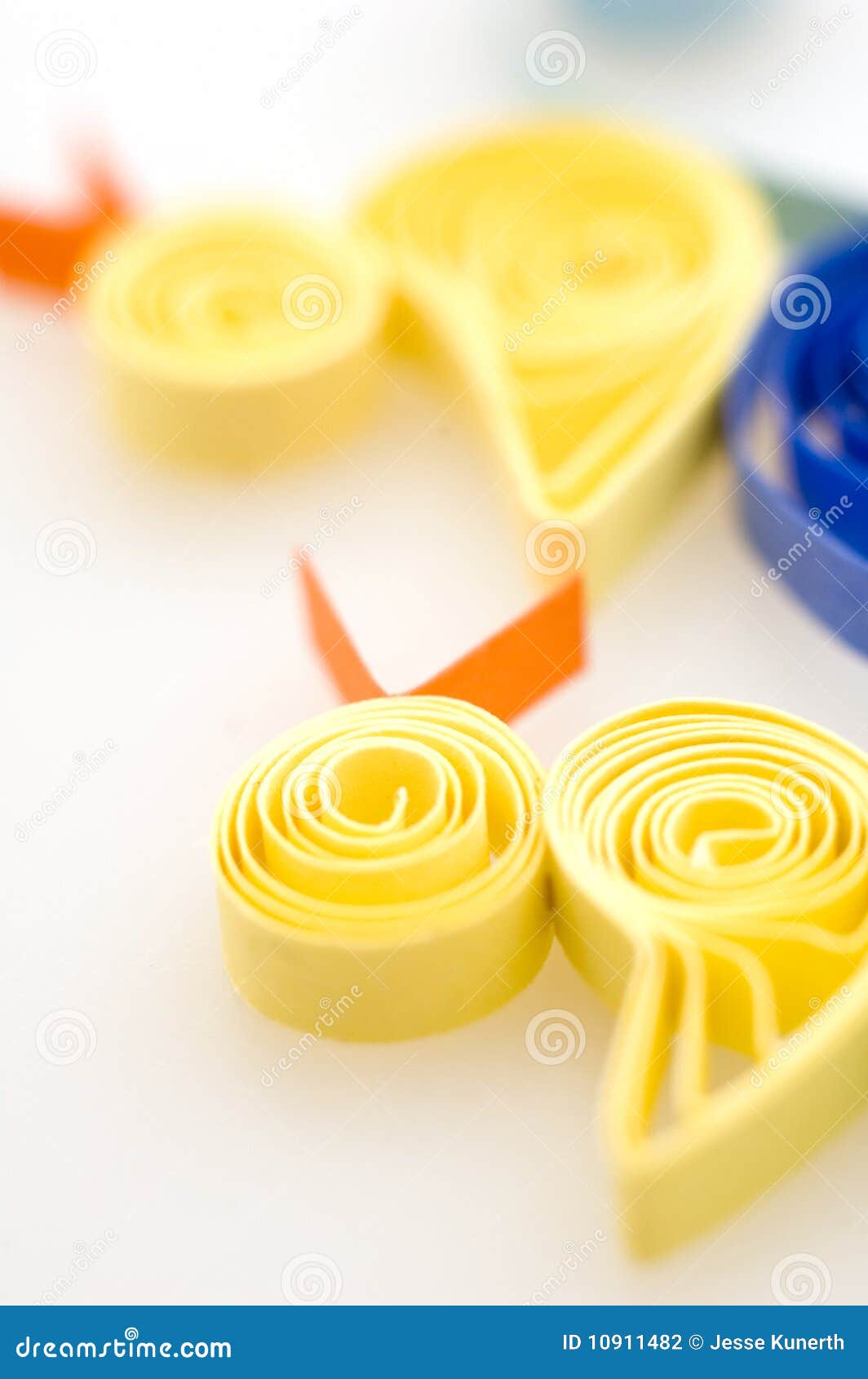 Two Paper Ducks stock photo. Image of macro, quilling - 10911482