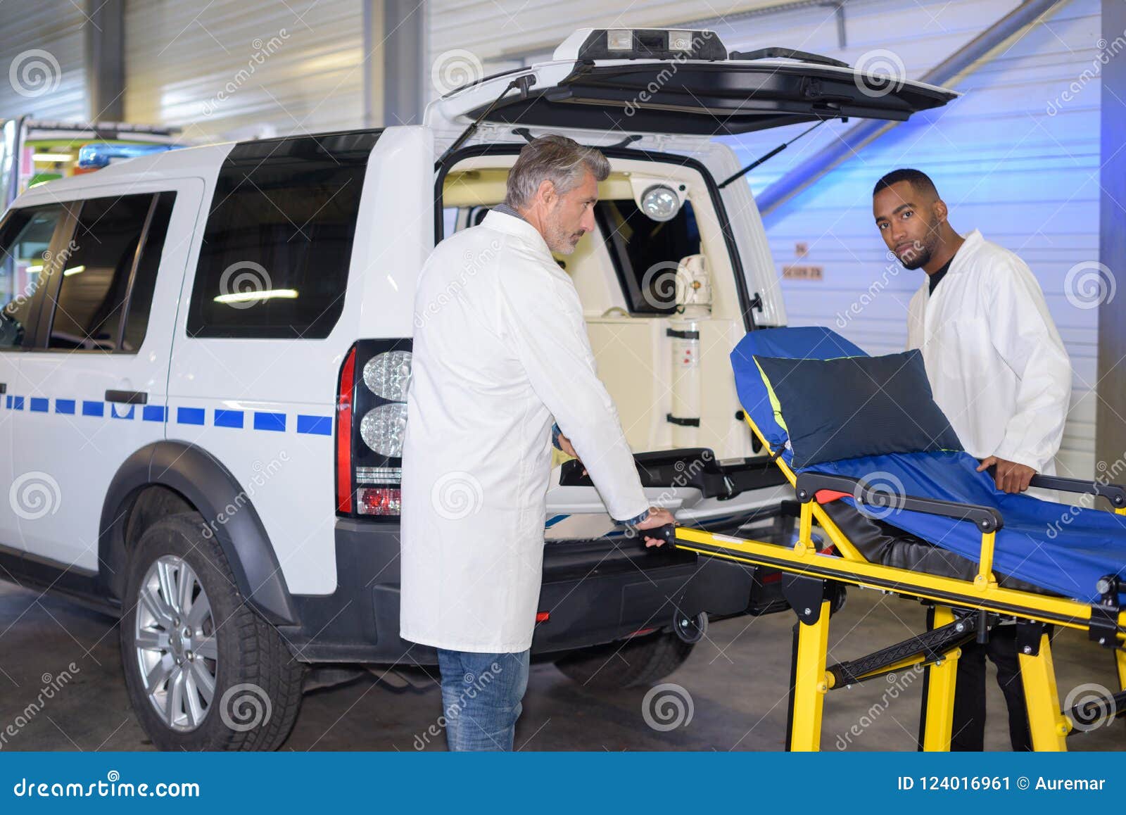 The two paramedics team stock image. Image of technician - 124016961