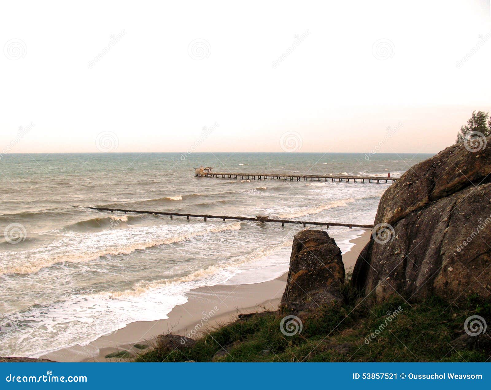 Two Pathway Stand Beach Photos - Free & Royalty-Free Stock Photos from ...