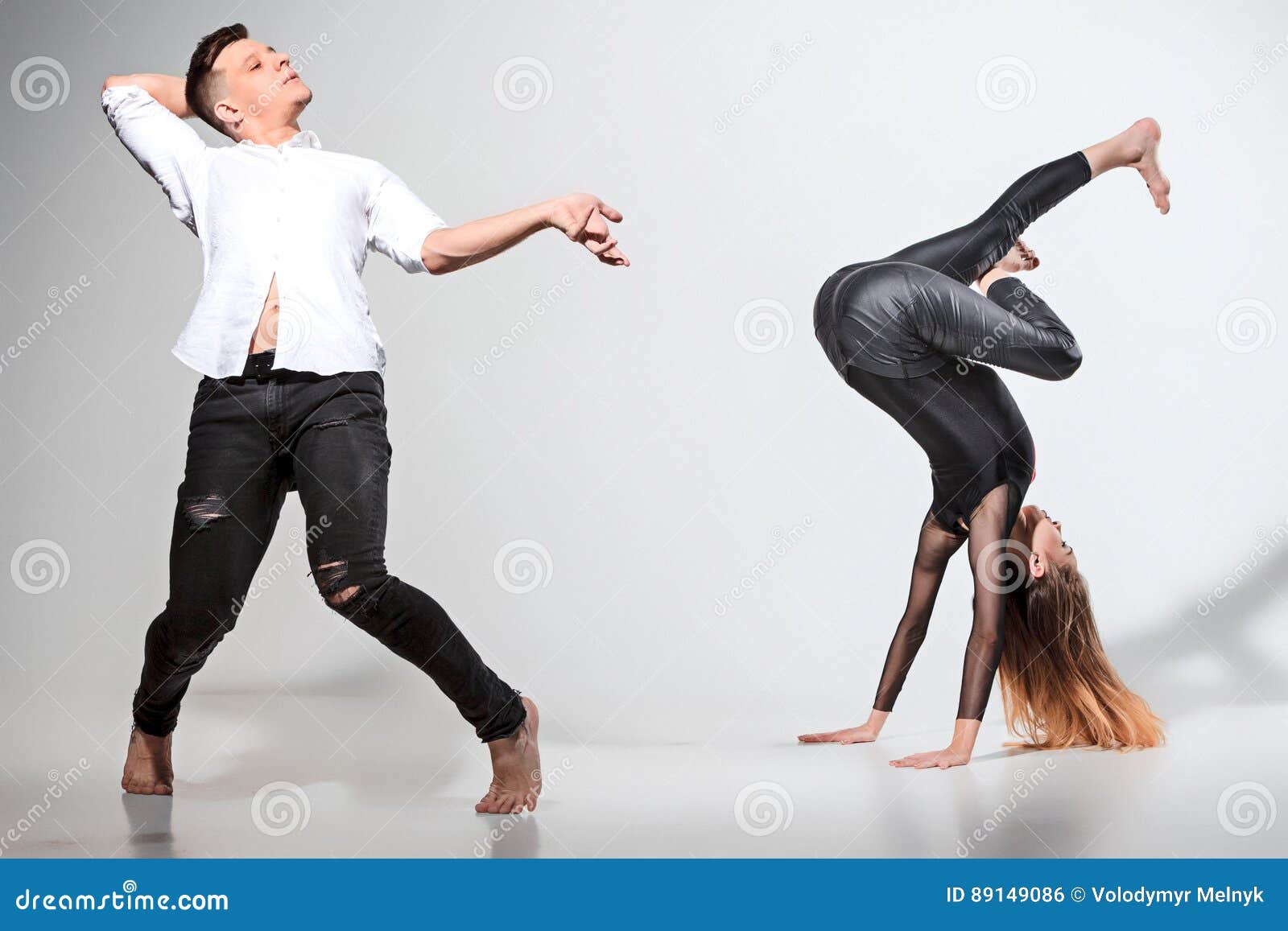 Two people dancing stock photo. Image of acrobat, fitness - 89149086