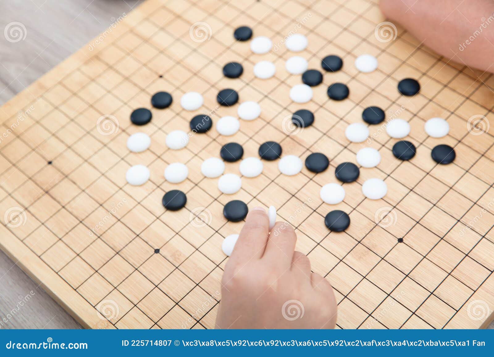 Two People Playing Traditional Chinese Go Game Stock Image - Image of ...