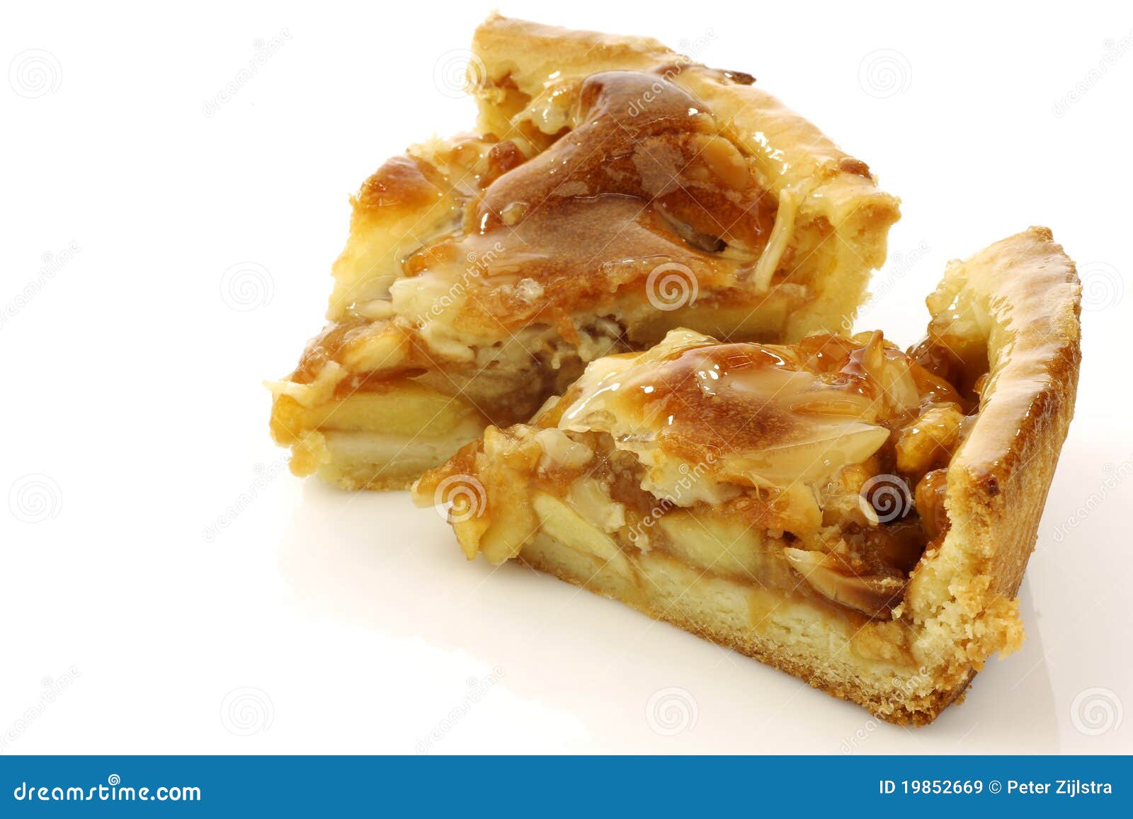 Two Pieces of Fresh Apple Pie Stock Image - Image of glazed, pieces ...