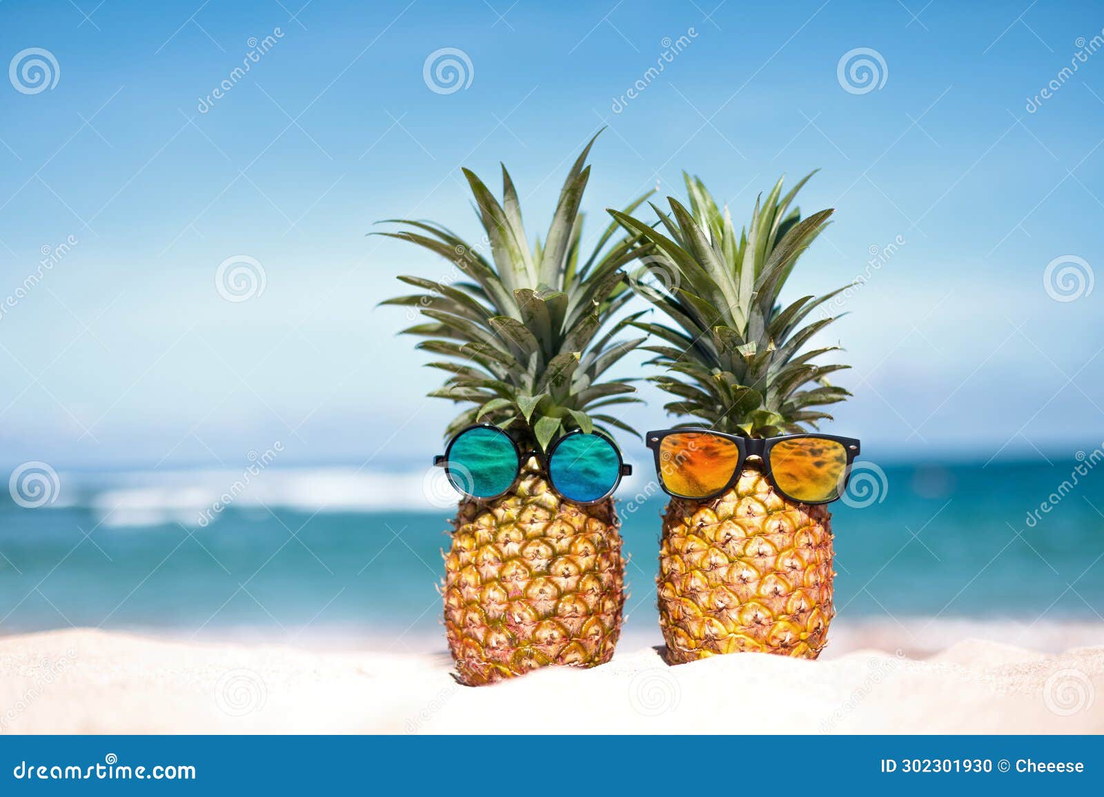 Two Pineapples with Trendy Sunglasses in Tropical Paradise Stock Photo ...