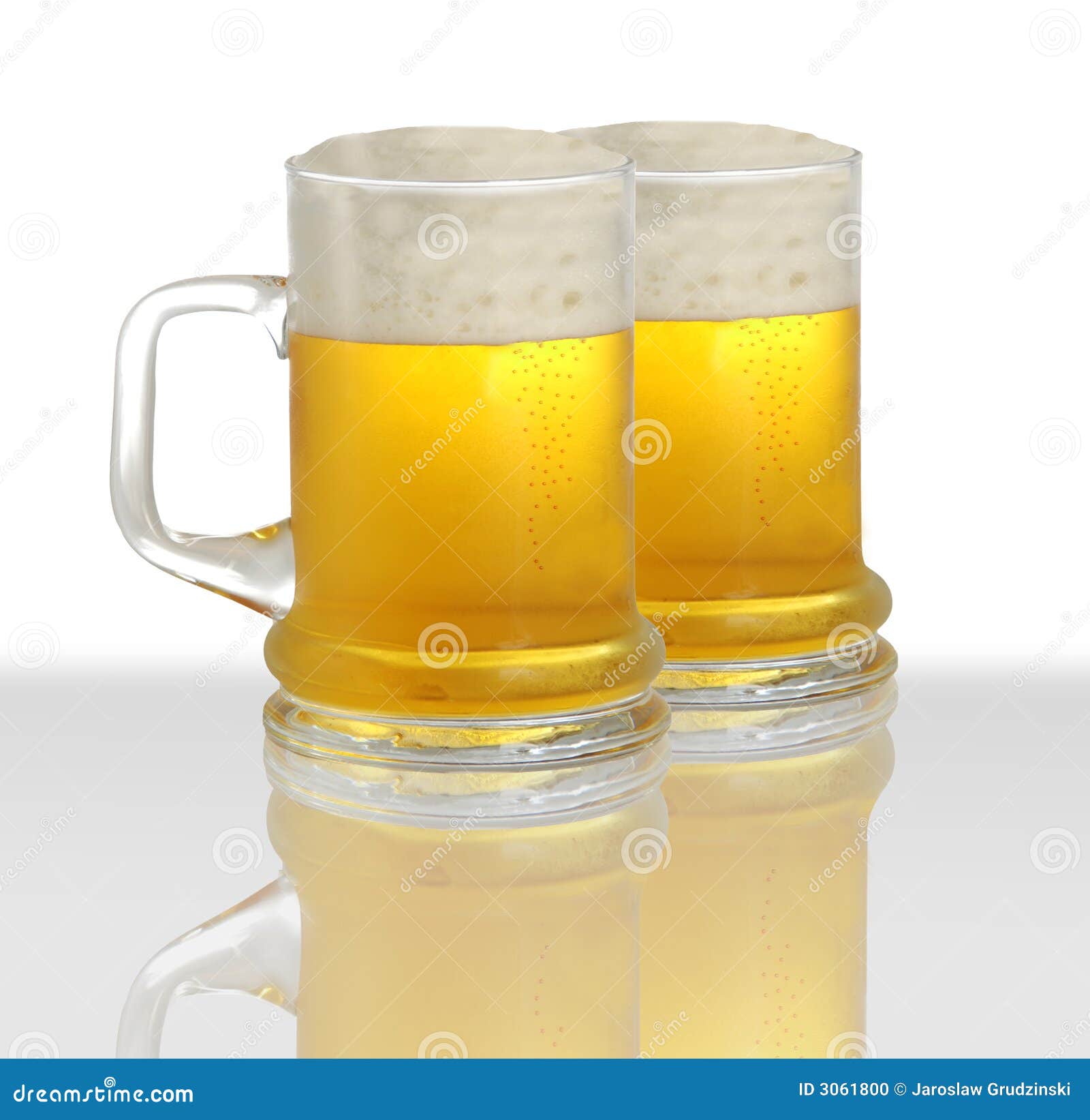 Two pints of beer stock photo. Image of alehouse, fluid - 3061800