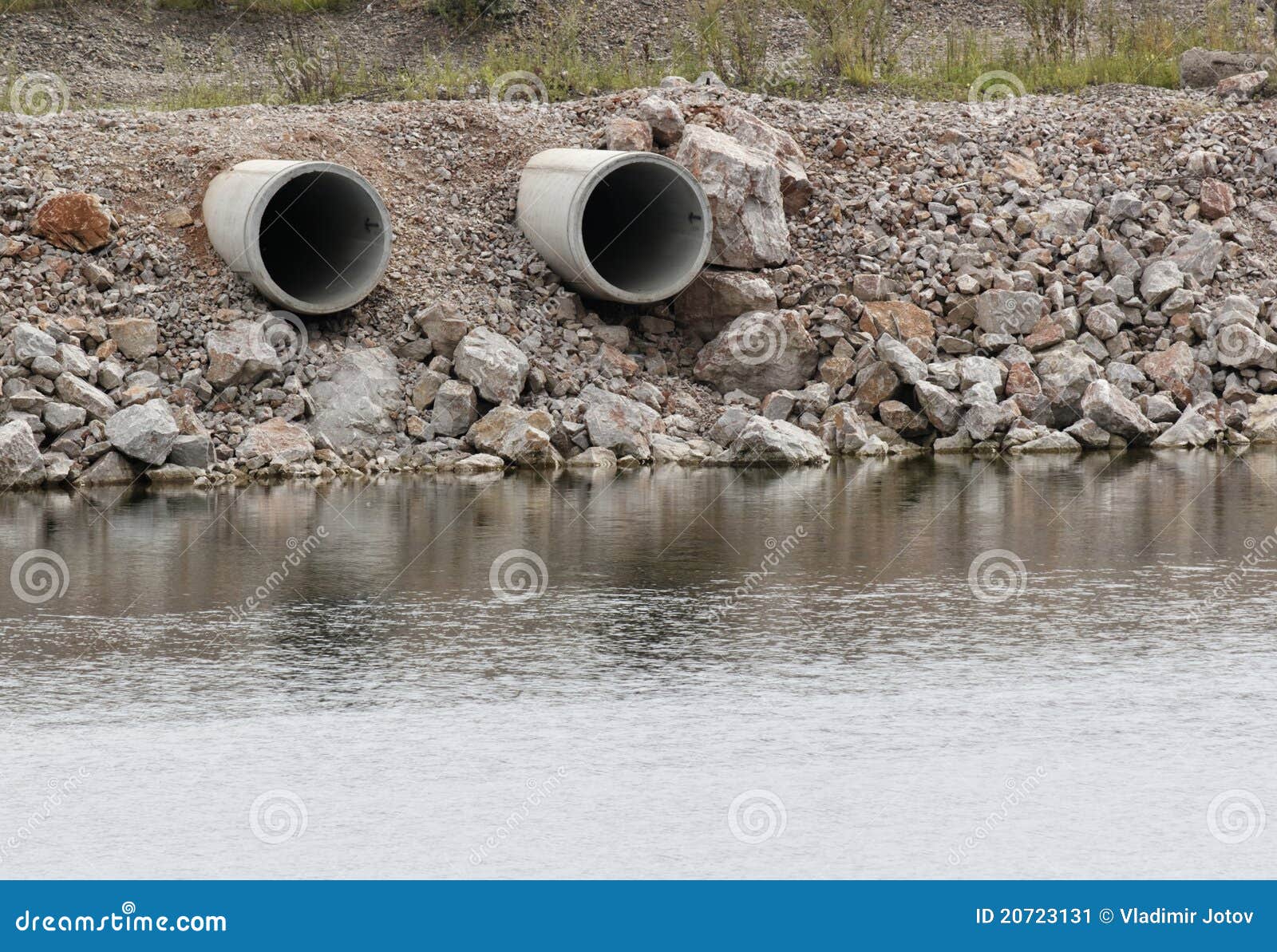 Two pipes to the river stock image. Image of nature, concrete - 20723131