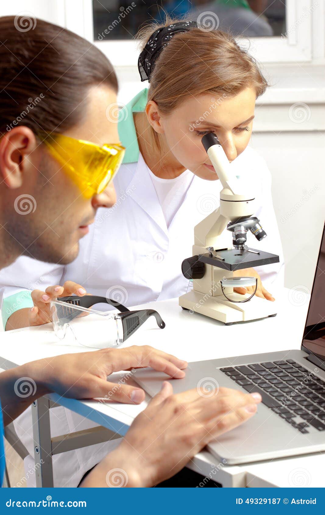 Two Researchers in the Laboratory Stock Image - Image of beaker ...