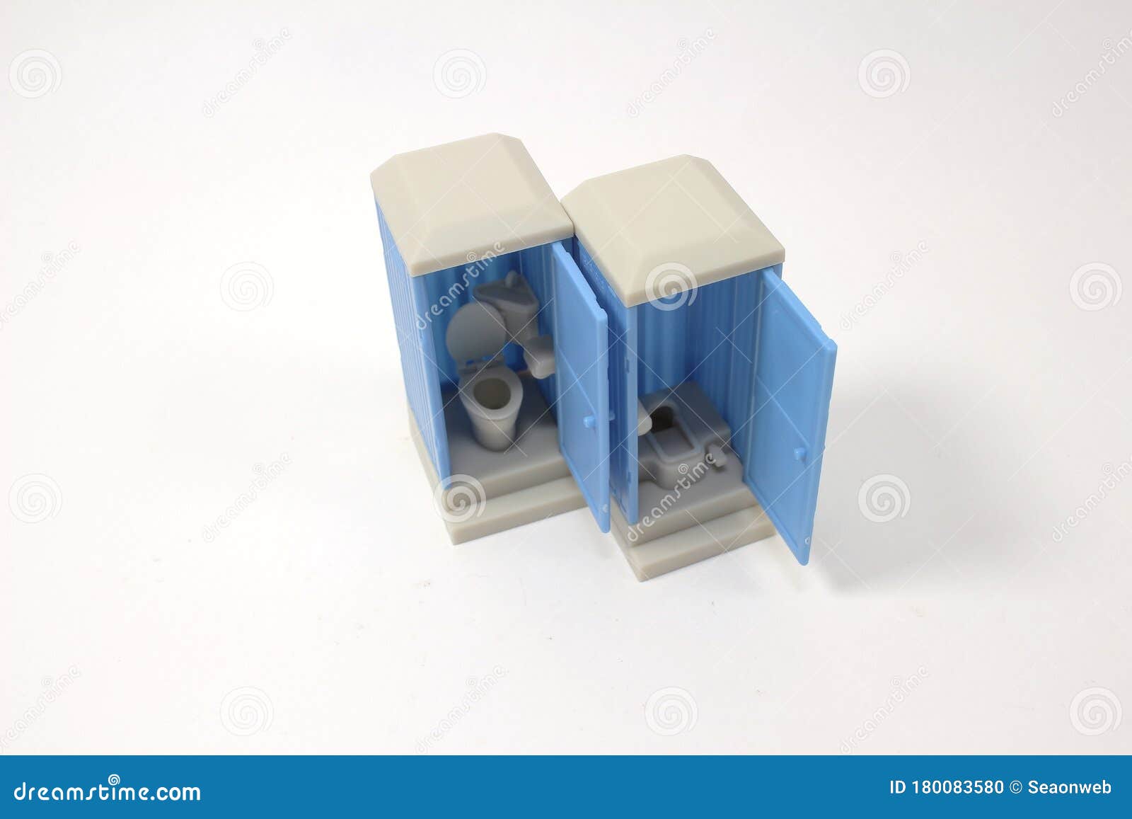 Mobile Toilets Cabins, Dixie Closet, WC. Toilets For Construction ...