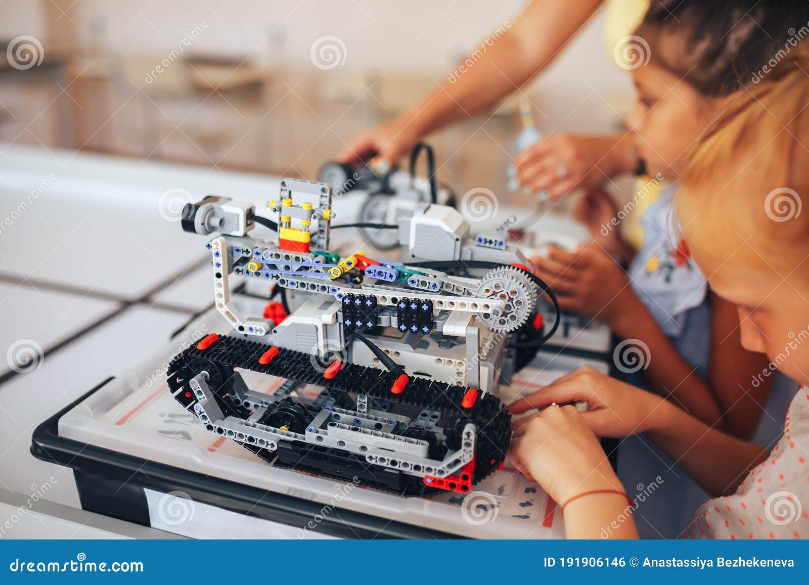 Assemble Robot Body Stock Photo | CartoonDealer.com #66146496