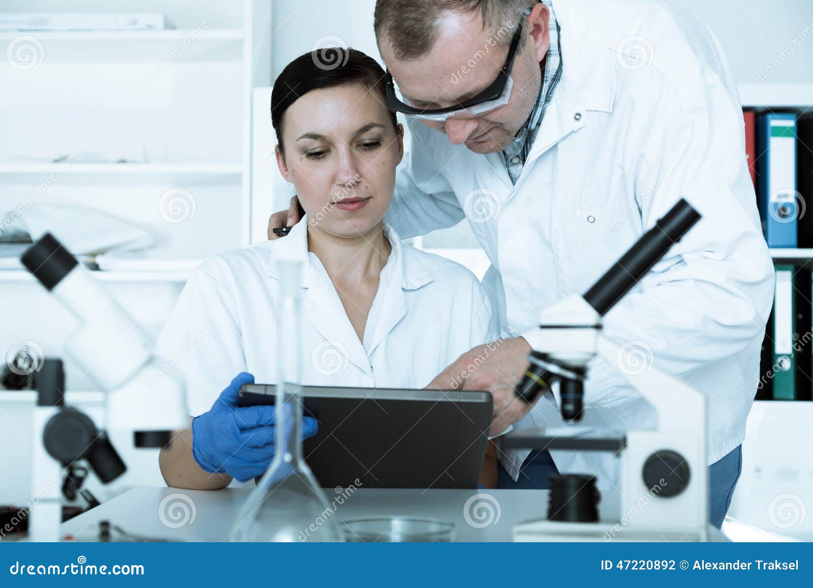 Two scientist stock photo. Image of feminine, investigation - 47220892