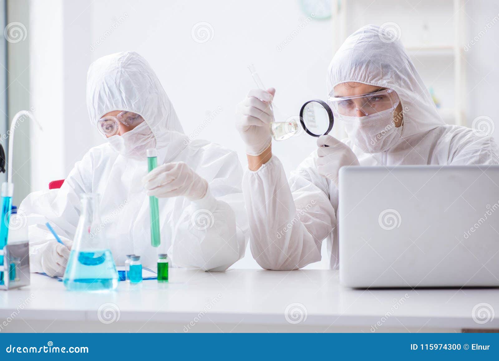 The Two Scientists Working in the Chemical Lab Stock Photo - Image of ...
