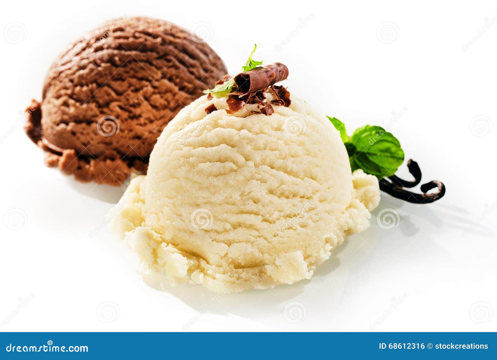 Vanilla And Chocolate Ice Cream Cups