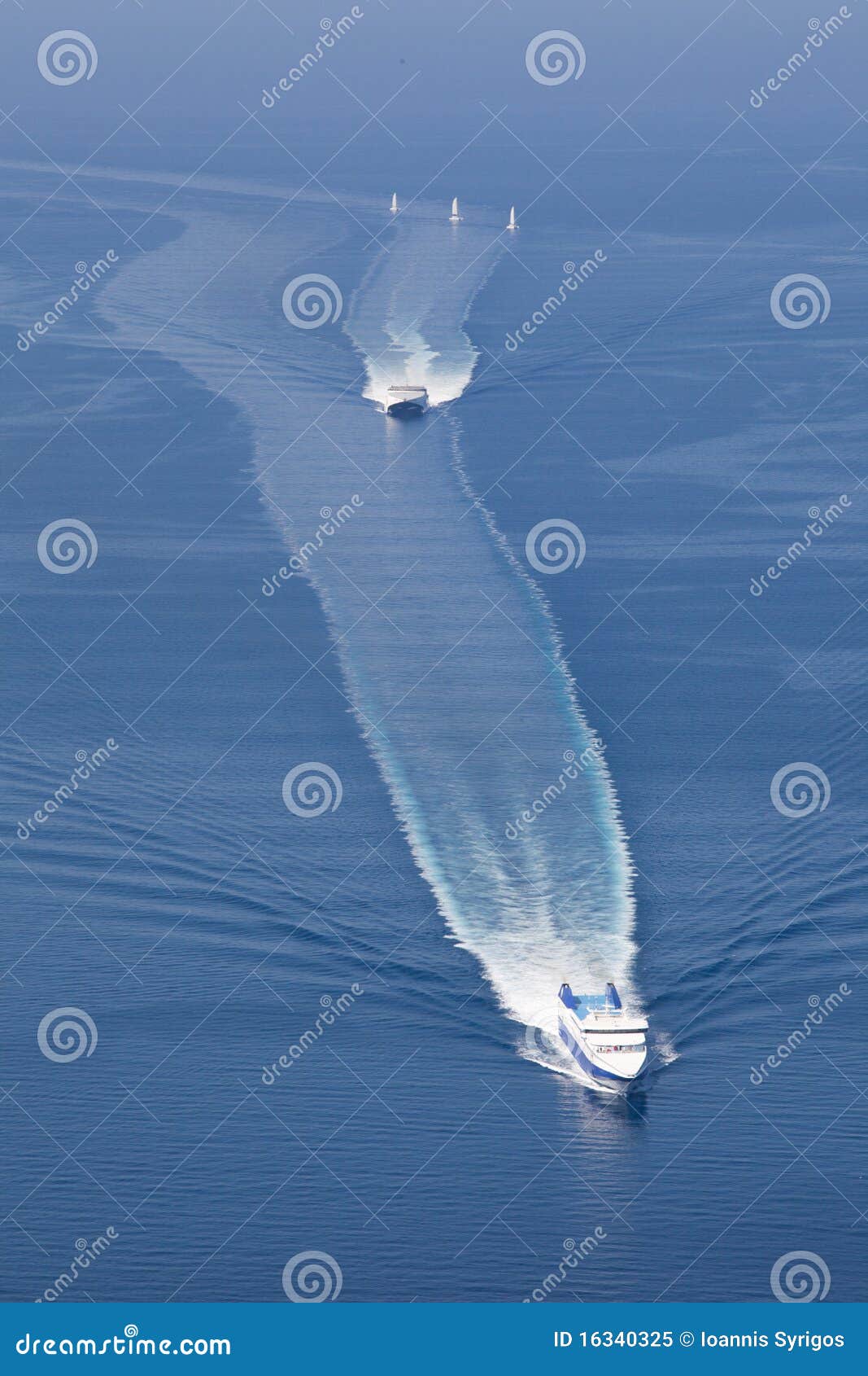 Two speed boats stock image. Image of fast, boats, boating - 16340325