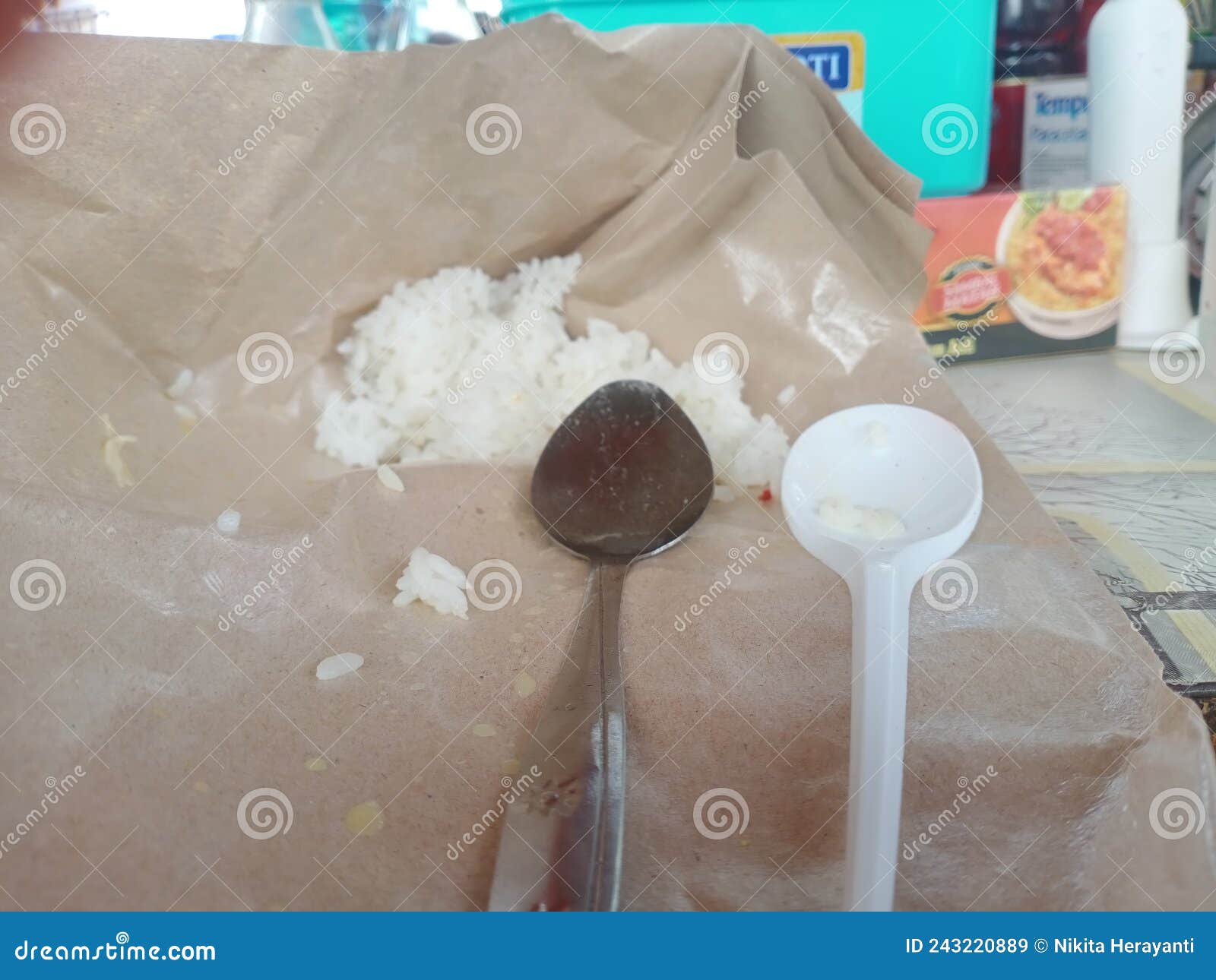 Two Spoon, Plastic and Stainless Stock Image - Image of baking ...