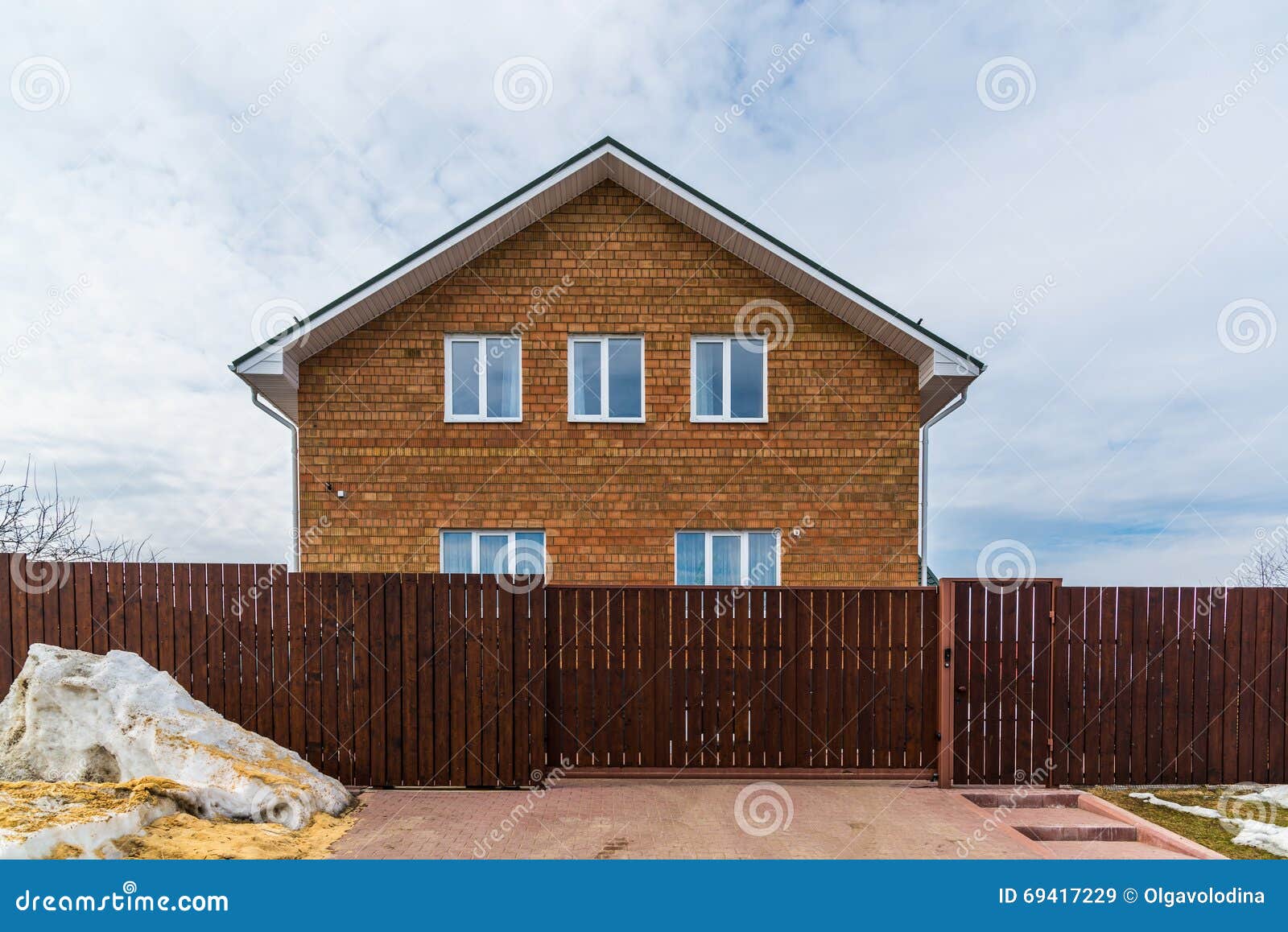 Two-storey Cottage of Red Brick Stock Image - Image of country, housing ...