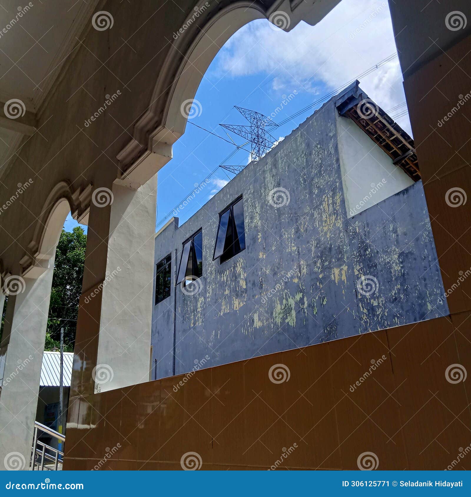 Two-story House on the Edge of the Mosque Stock Image - Image of house ...