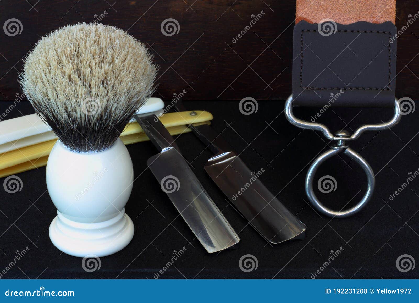 Straight Razors And Combs Stock Photography | CartoonDealer.com #124780346