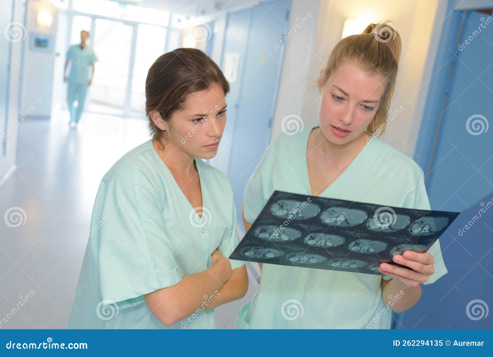 Two Students Doctors Looking at X-ray Stock Image - Image of backbone ...