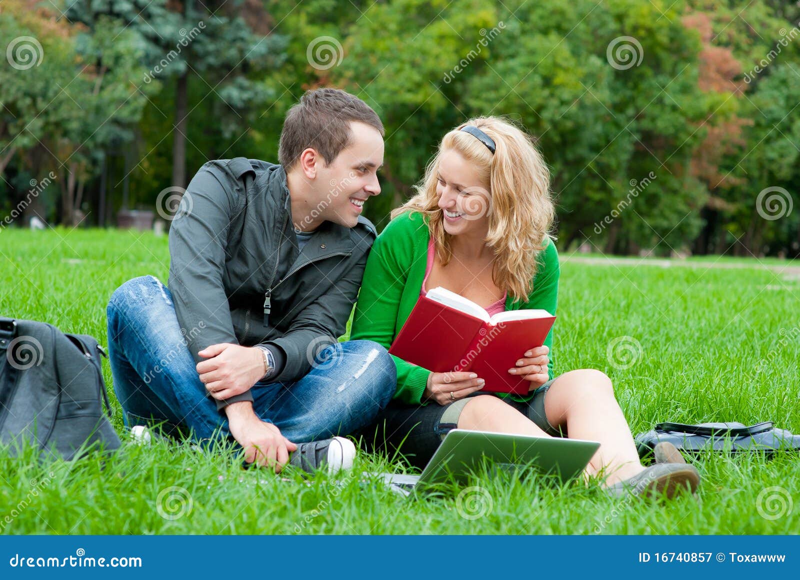 Two Students Relax and Talking Stock Image - Image of learning, nature ...