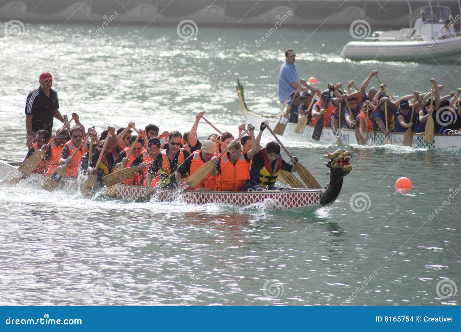 Two Teams in Dragon Boat Race Editorial Stock Image - Image of emirates ...