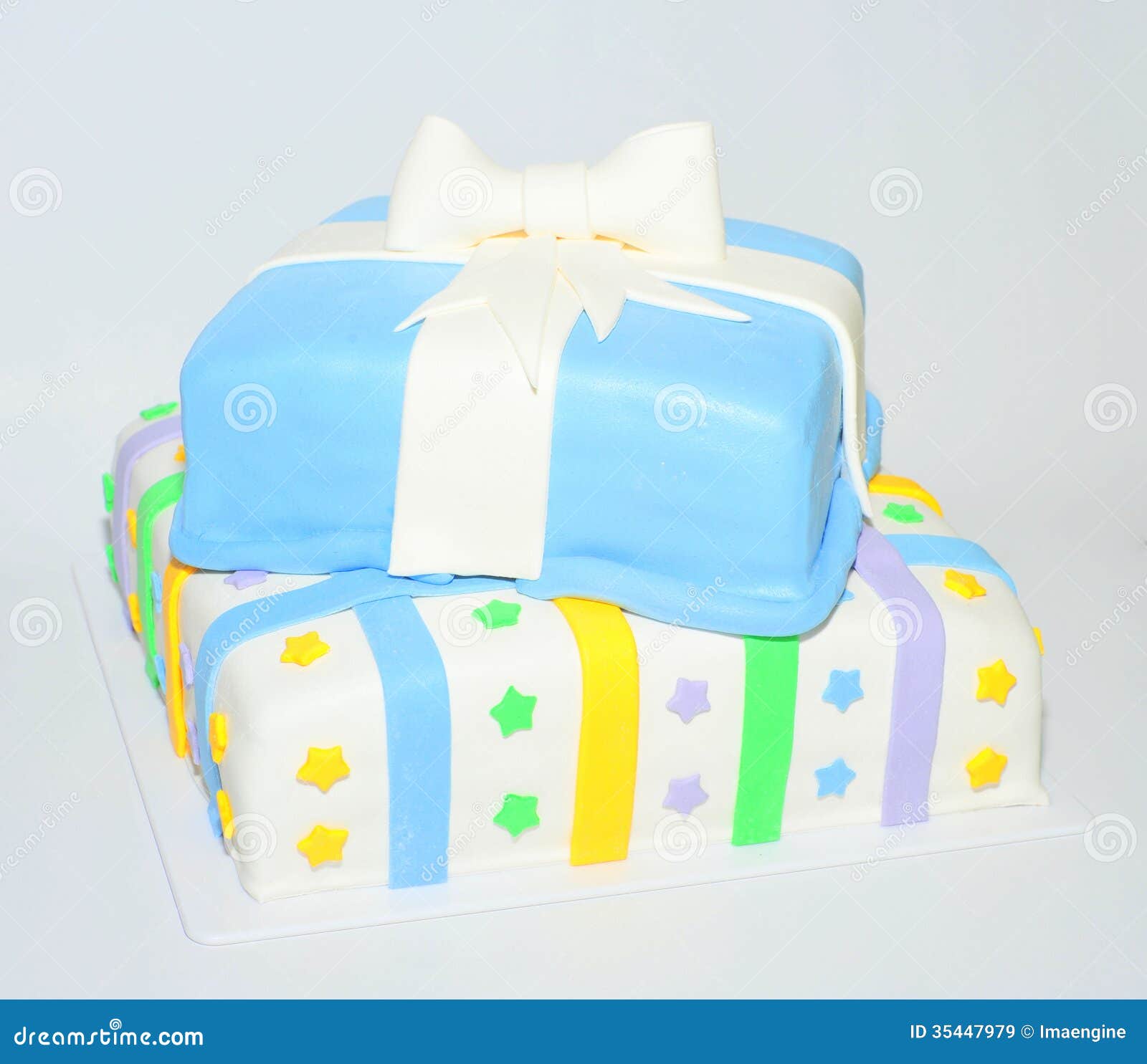Two Tier Square Present Box Cake Stock Image - Image of delicious ...