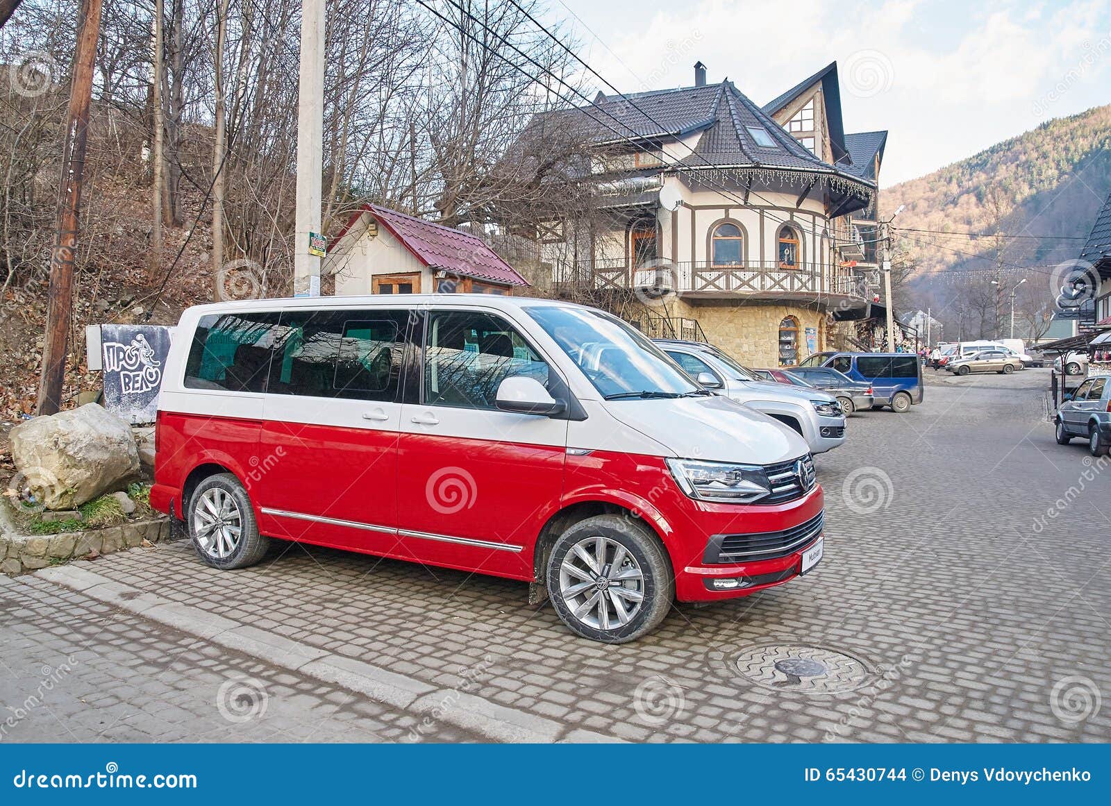 Two Tone Colored Volkswagen Multivan Editorial Stock Image - Image of ...