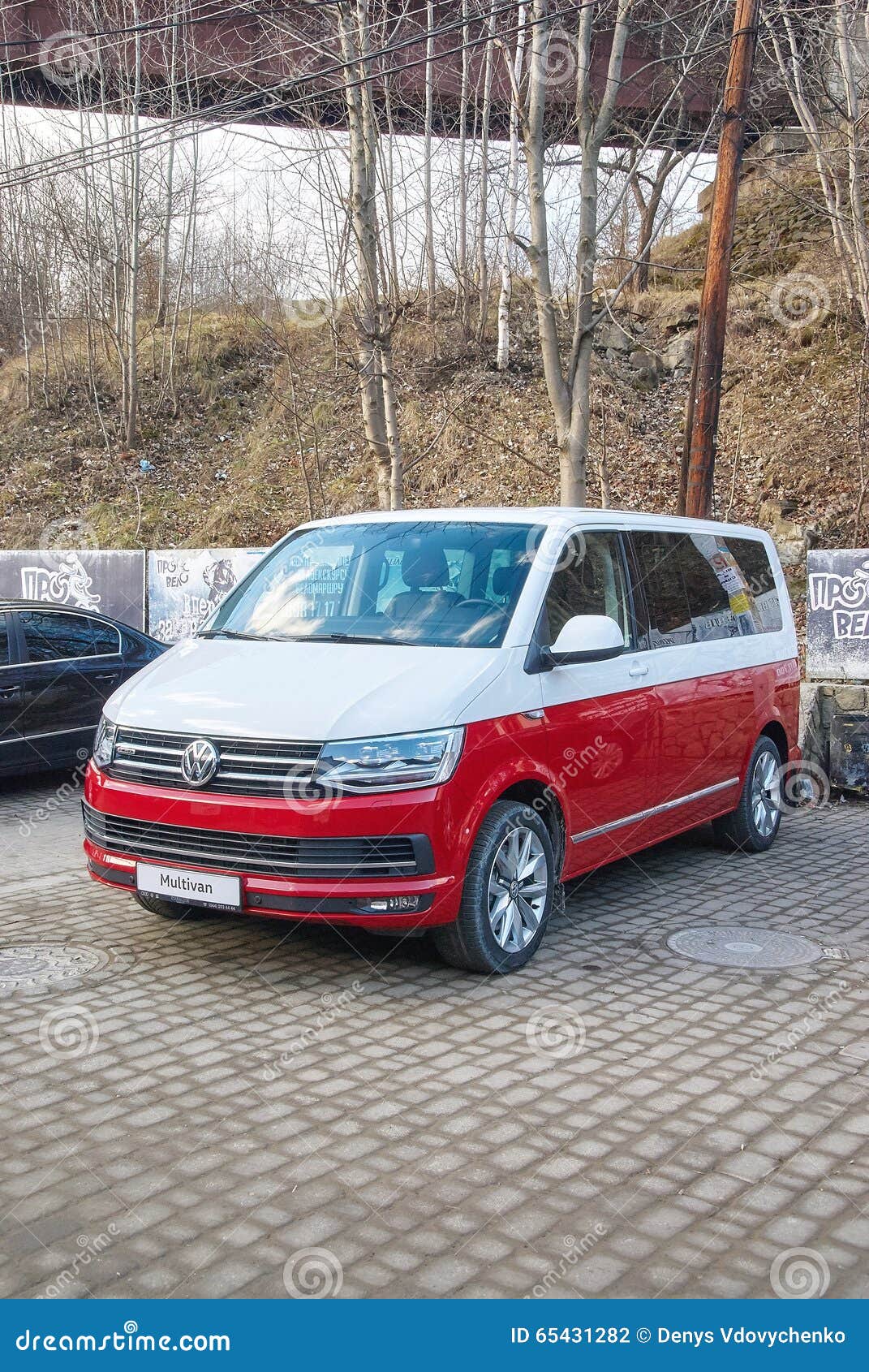 Two Tone Colored Volkswagen Multivan Editorial Photography - Image of ...