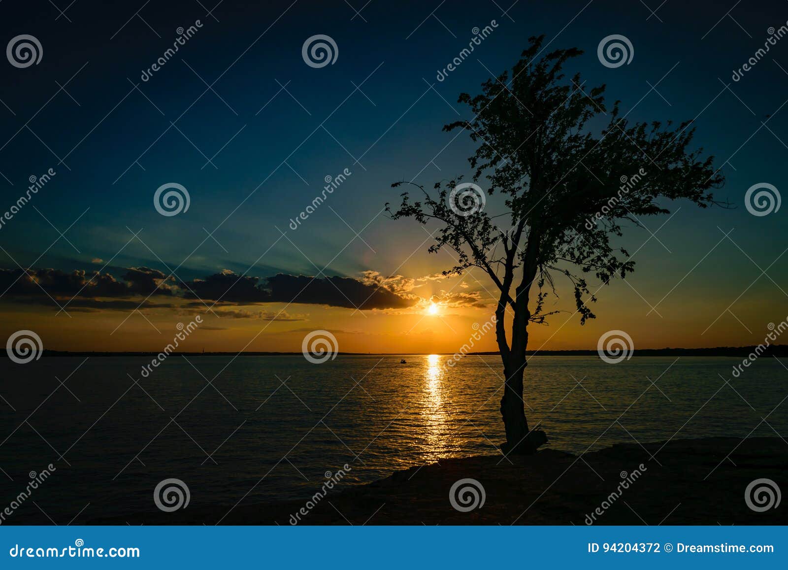 Two tone sunset stock photo. Image of clouds, tree, sunset - 94204372