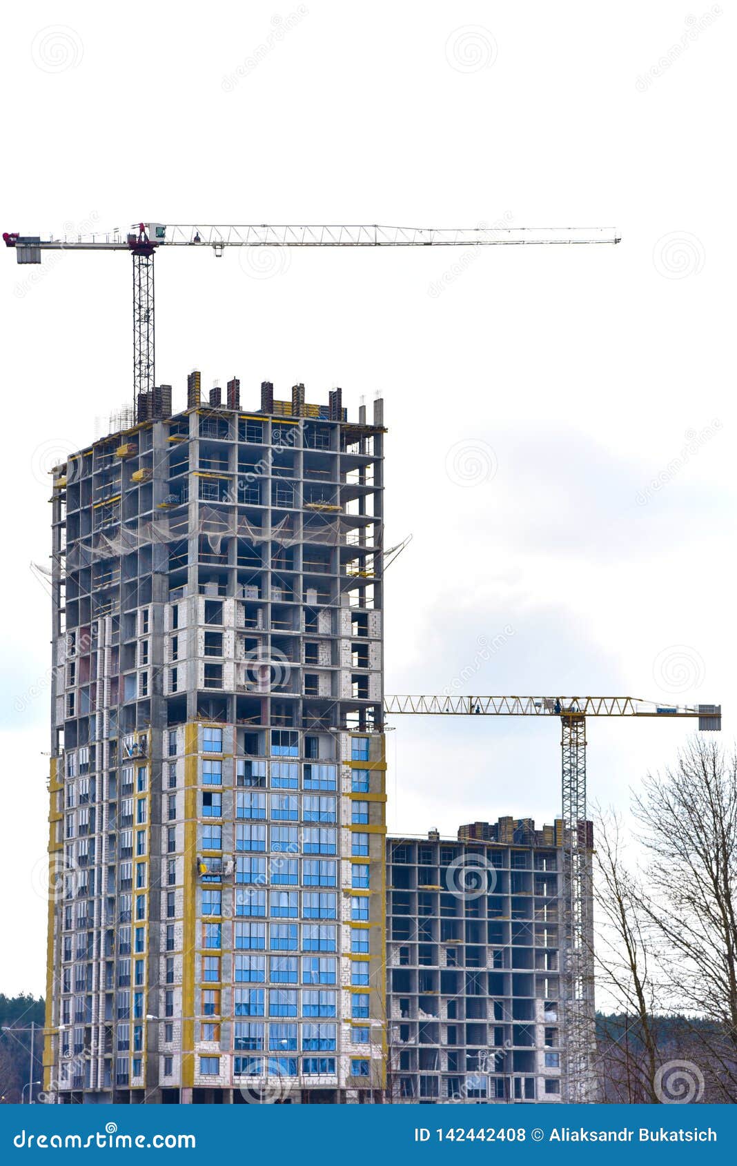 Two Towers Under Construction in the City Stock Photo - Image of house ...