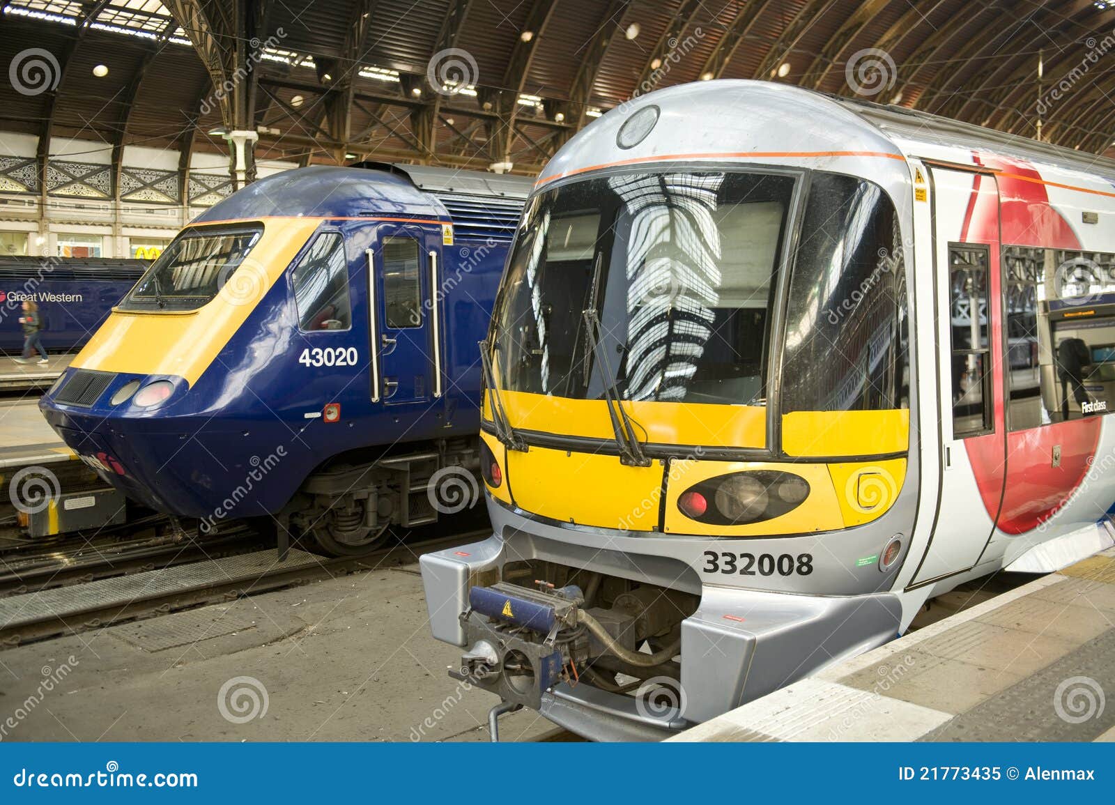 Two trains editorial image. Image of britain, passenger - 21773435