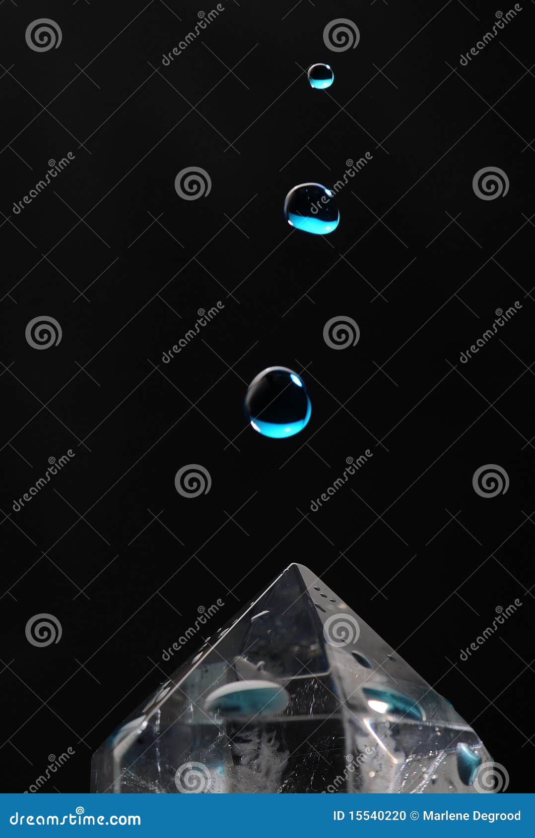 Two Water Drop & Crystal Stock Photo - Image of macro, collide: 15540220